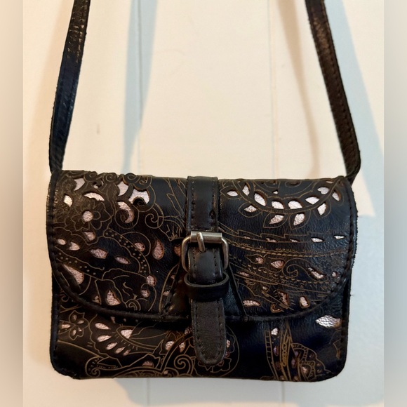 Patricia Nash | Bags | Patricia Nash Laser Cut Hand Tooled Italian ...